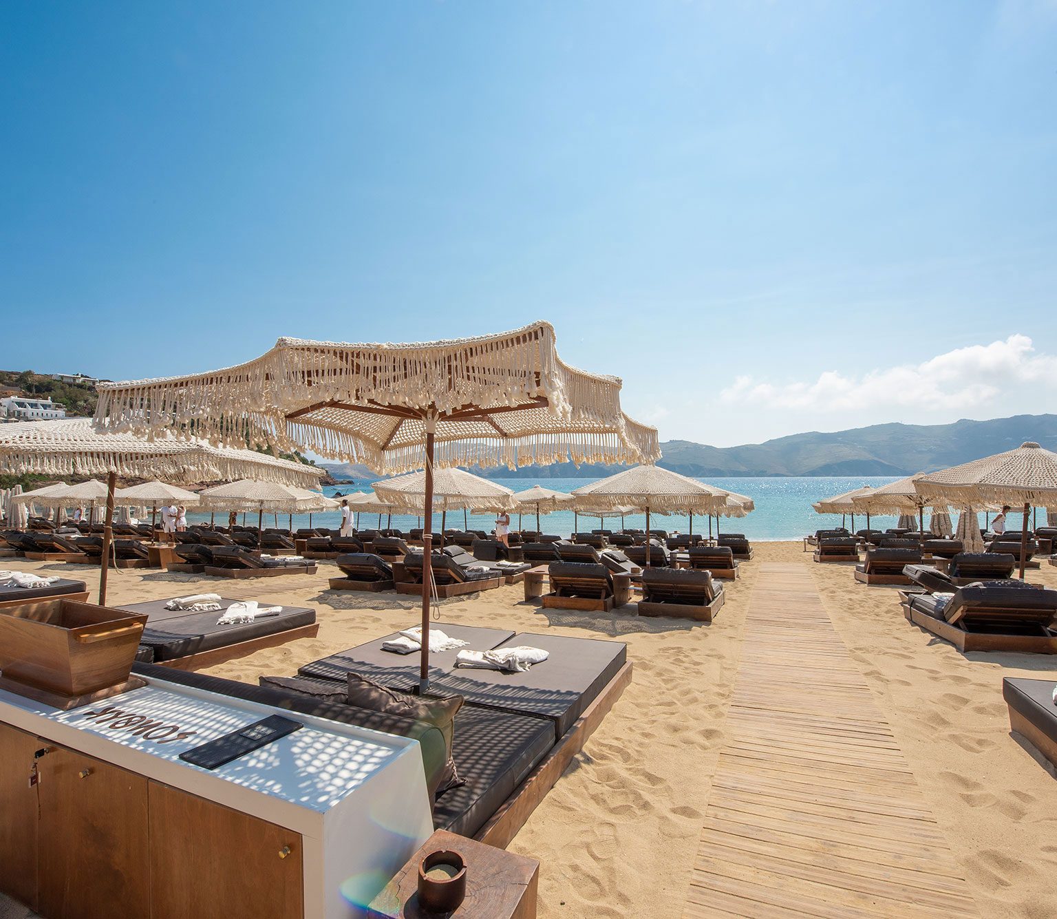 Principote beach club and restaurant, a must-go in Mykonos